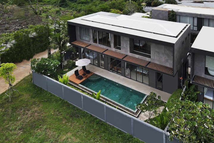 Sea View 3br Pool Villa With Dual Master Bedrooms - Provincia de Phuket