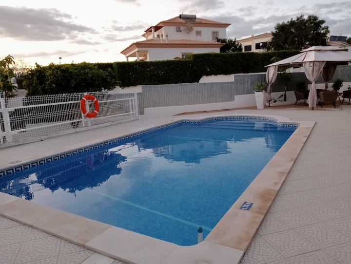 Casa Sonhos  Piscina Vista Mar 5 Quartos,albufeira - Albufeira