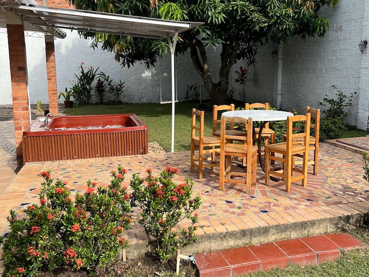Casa Privada Con Jacuzzi En Anapoima Centro - Apulo