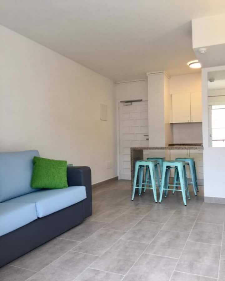 <Modern Design 1bd | Pool & Bar | Steps From Fun> - Sant Antoni de Portmany