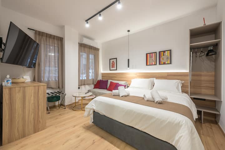 Parthenope Art Suites - Athens