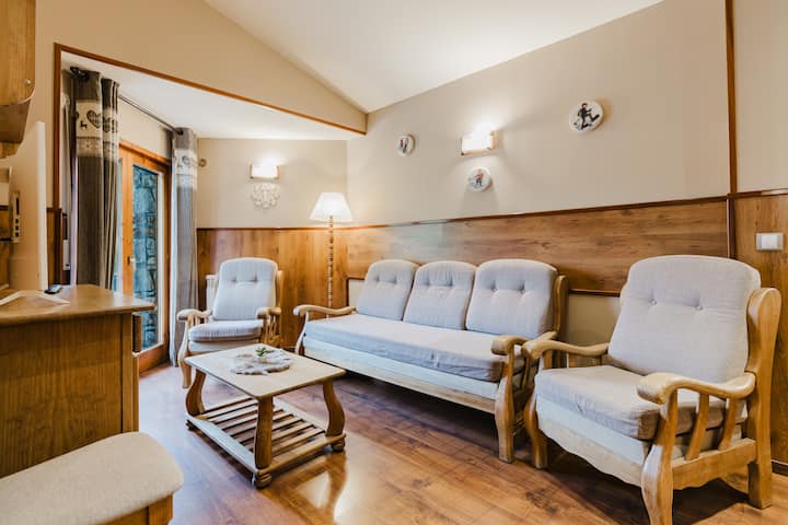 Apartamento Rústico Con Vistas Al Jardín - Andorra