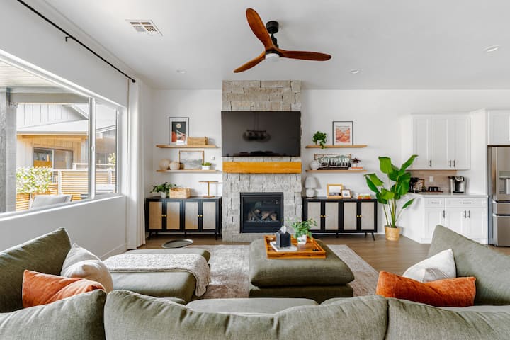 Flagstaff Home For Families - Ac Fireplaces Grill - Flagstaff, AZ