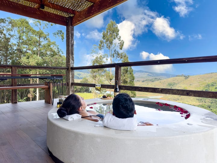 Ofurô, Sauna E Vista P/ A Mantiqueira | Ybityara - Brasil