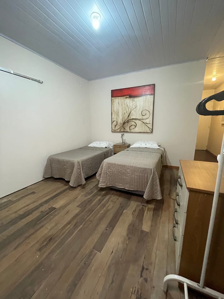 Aconchegante Apto No Centro Com Vaga | Wifi | A/c - Blumenau