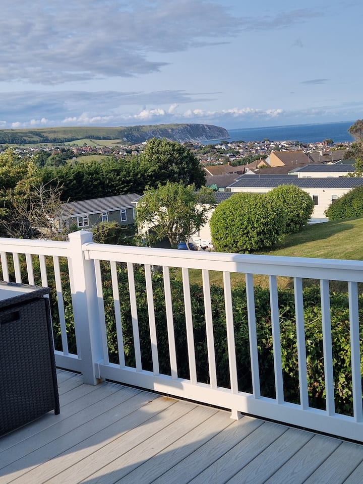 Idyllic Coastal Cabin Get-away - Swanage