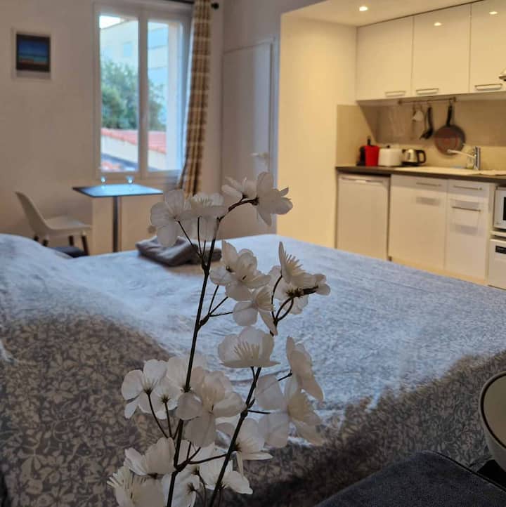 La Cabine Du Douanier - Antibes