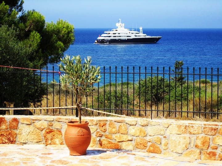 Mondo Cosseri Villa Rossa Penelope Shared Pool - Kefalonia