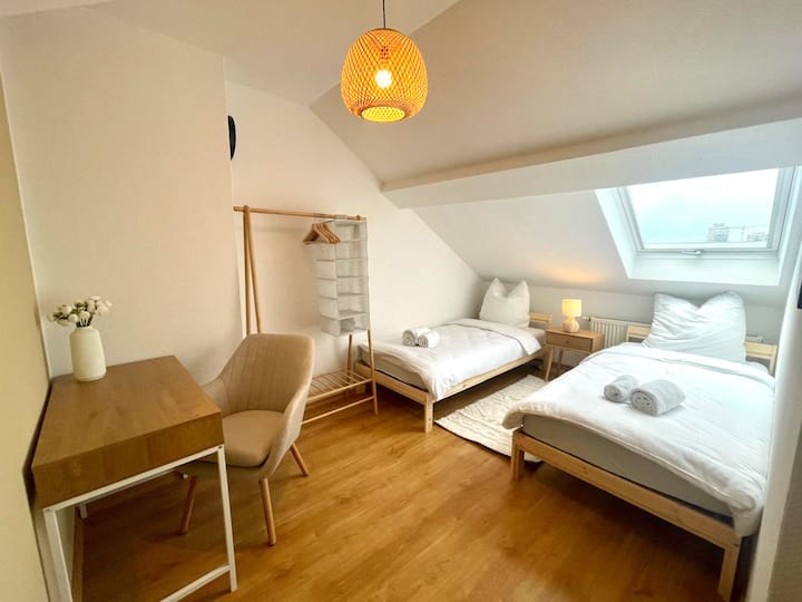 Raha Apartments - Ihr Zuhause Mit Panoramablick - Erfurt
