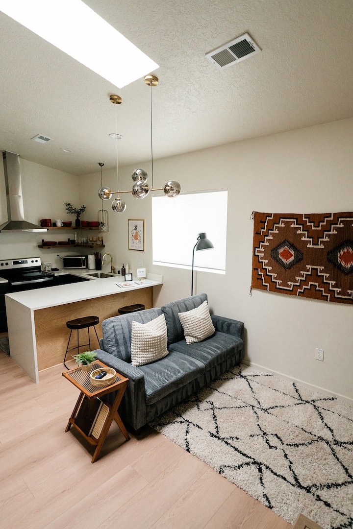 Stay At The Cozy Lofts At Arno! (Unit A) - Albuquerque