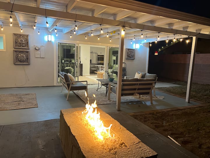 Modern-retreat 4 Br Home Near Disney - 8 Min Drive - Anaheim, CA