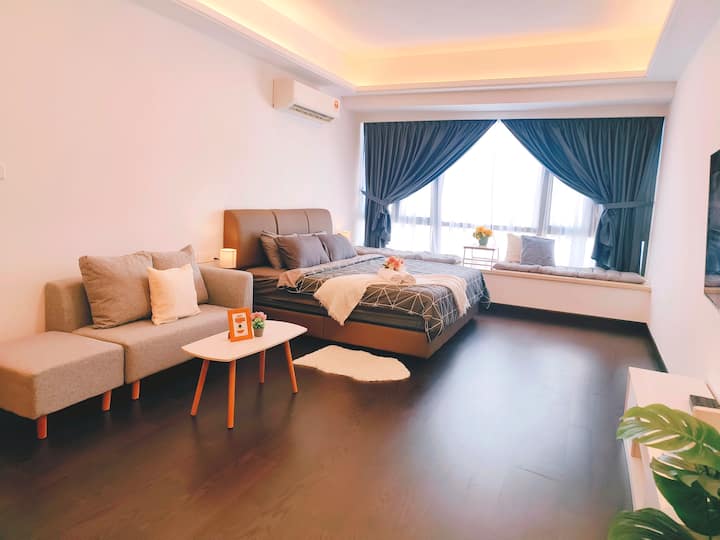 R&f Luxurious Mall Studio-high Floor Great View - Johor Bahru