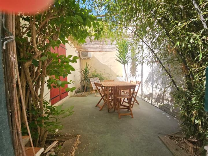 La Tiny House Yourhosthelper - Narbona