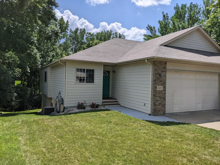 Klondike Family Retreat - Sioux Falls, SD