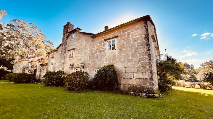 Lagares Manor House - Riveira
