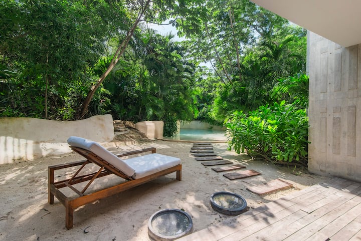 Charm Apt. In Downtown W/fast Wifi - Tulum