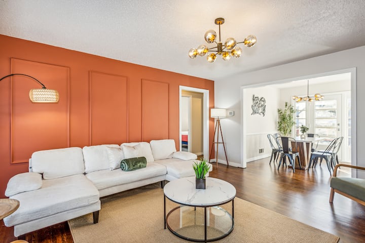 King, Gazebo & Firepit - Neardowntown & Ascension - Wichita, KS