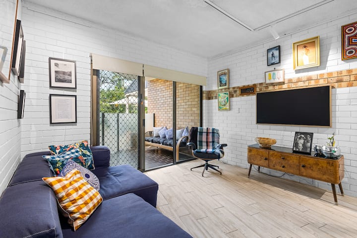 Noosa Apartment W/ Remote Office Inc Fiber & Pool! - Noosaville