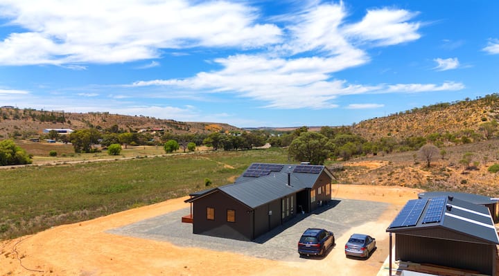 The Black House At Mannum - Mannum