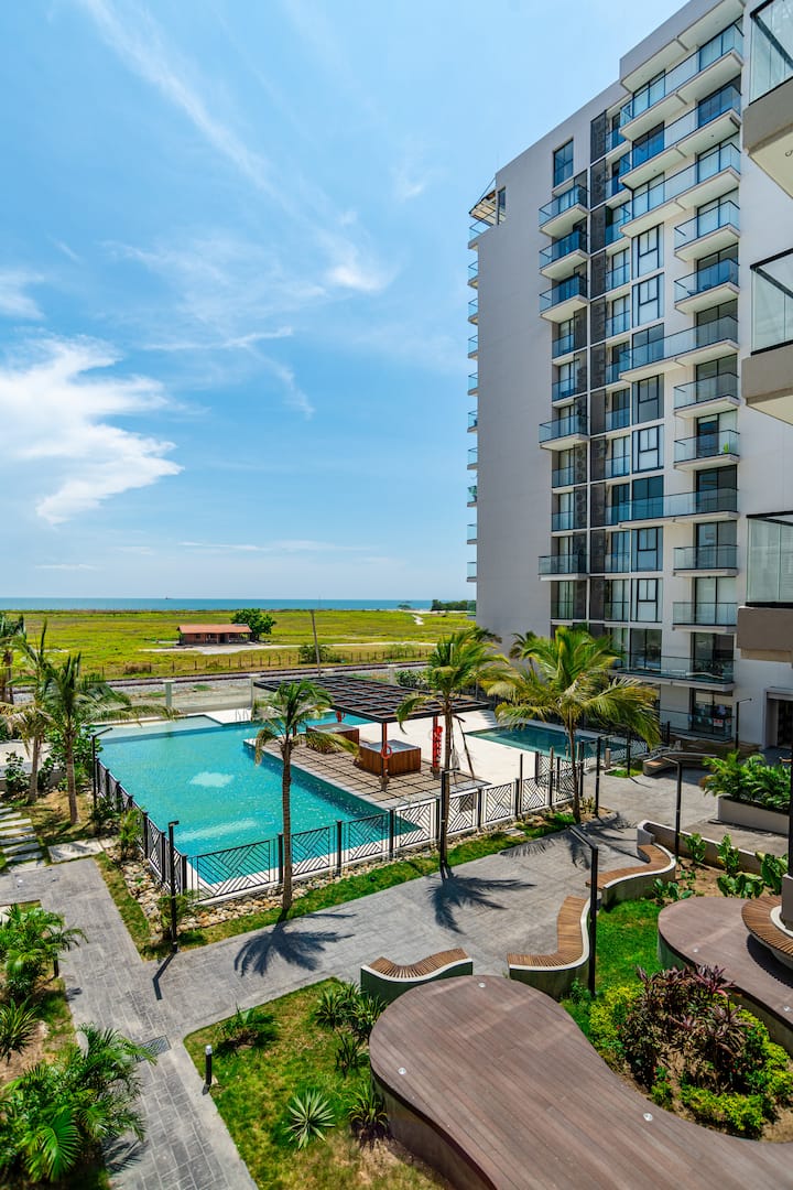 Modern Apt With Sea View + Pool + A/c - Colombia