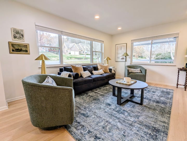 Comfy House In Great Location! - Knoxville, TN