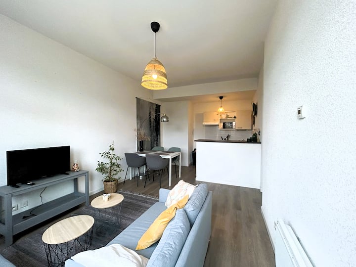 ÉVasion Au Cœur De Blois-t2 Cosy Avec Balcon Privé - Blois