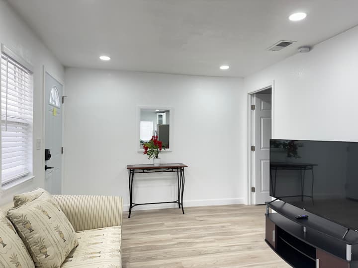 Sj3-c 2br/2-ba With Parking Discounted Monthly - San José
