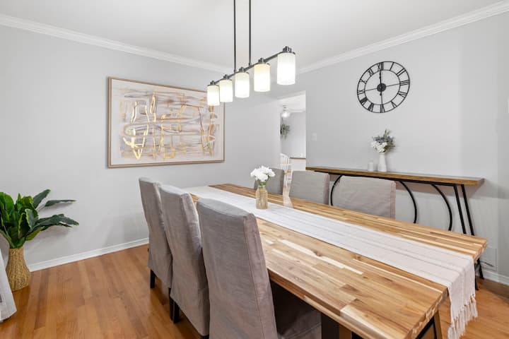 Quiet Family Home: Tech Hub-canadian Tire Centre - Ottawa