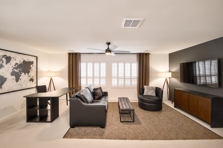 Golfside Villa 55+| Pool | Eco Clean - Phoenix