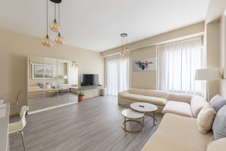 Unique 1br With Amazing Location - Dubai Marina