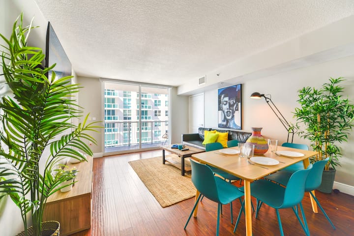 Brickell’s Best Location W Free Parking - Miami
