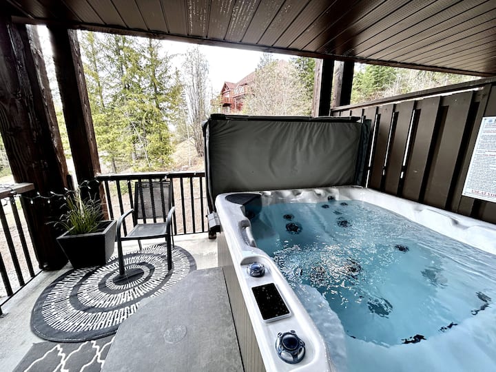 Golden Summits 2bd1ba Ski In/out - Golden