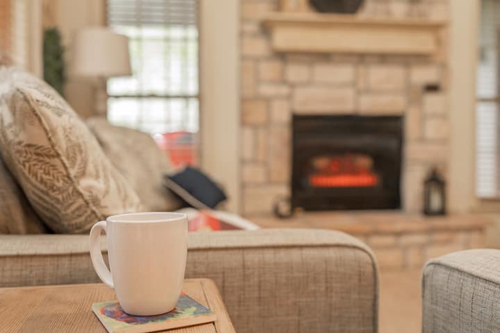 Ozark Luxury Villa W/ Amenities, Minutes From Sdc - Branson, MO