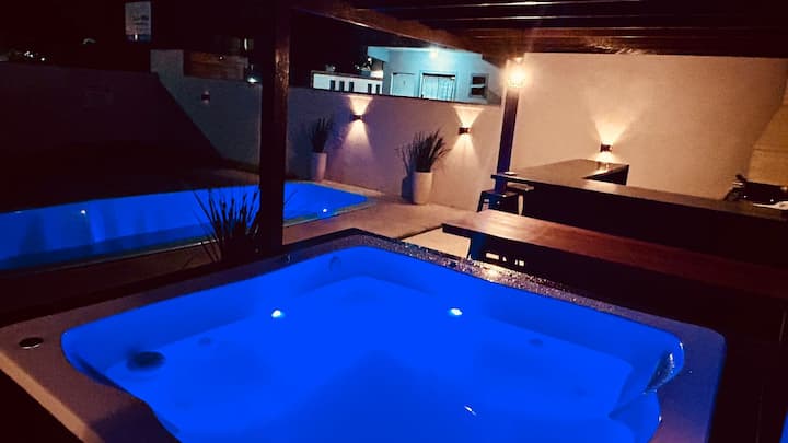 Jacuzzi + Piscina Beto Carrero/4qt/casa Incrivel - Penha