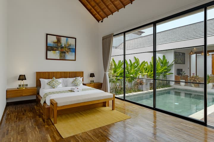Modern Luxe Private Pool Villa & Kitchen - Ubud