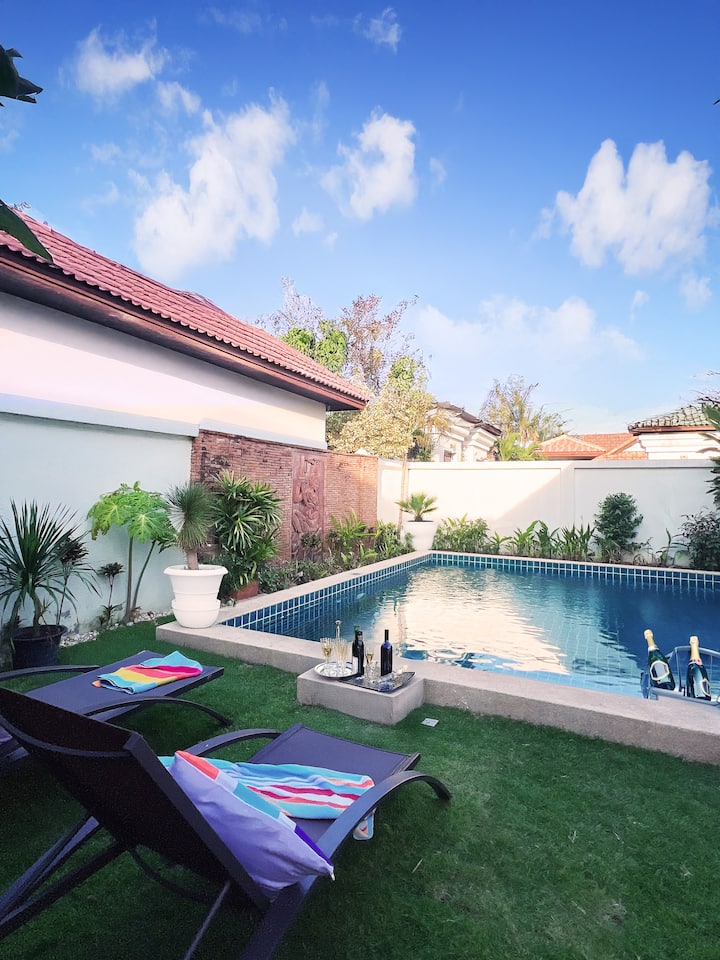 View Talay 1 Br Pool Villa Jomtien Pattaya - Pattaya City