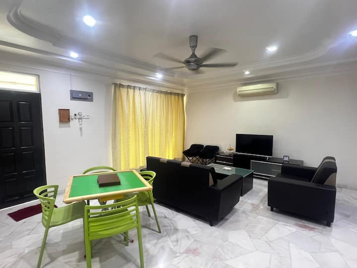 Family Gateway Balik Pulau 2 Storey Terrace - Balik Pulau