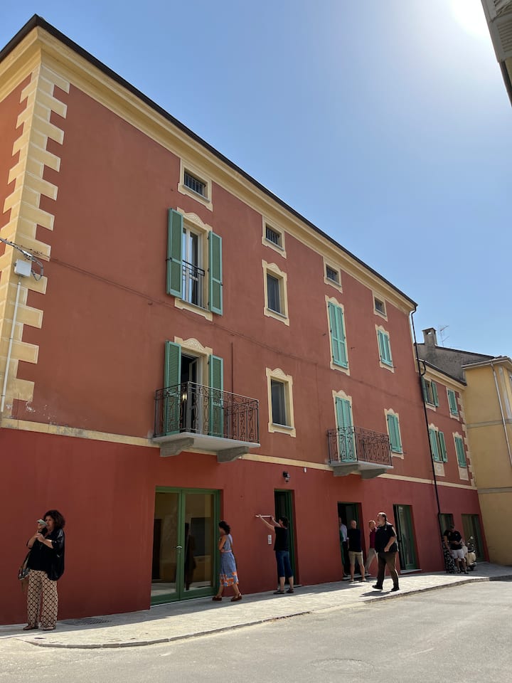 6 Appartements Pour Groupes - Asti