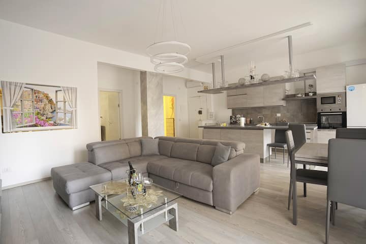 Casa Delle Cinque Terre - La Spezia