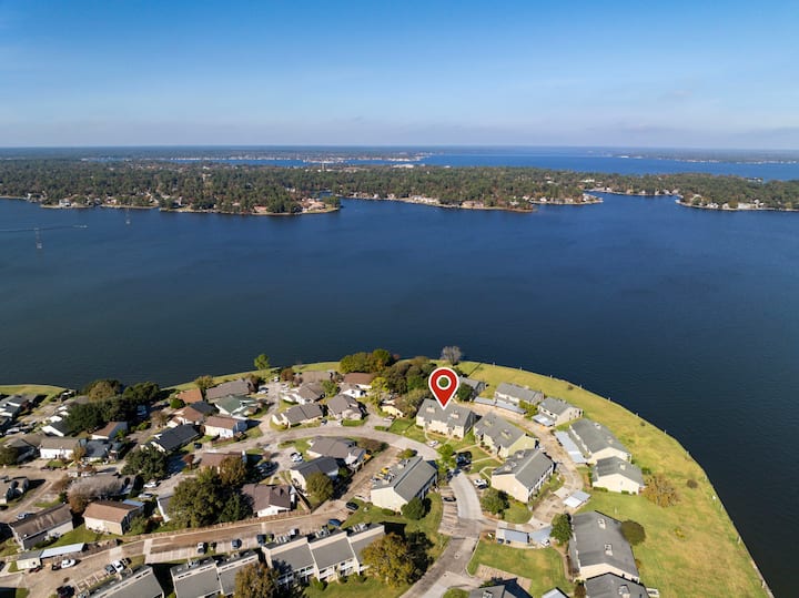 Lux Condo On Lake Conroe I Lakeview/gameroom - Conroe, TX
