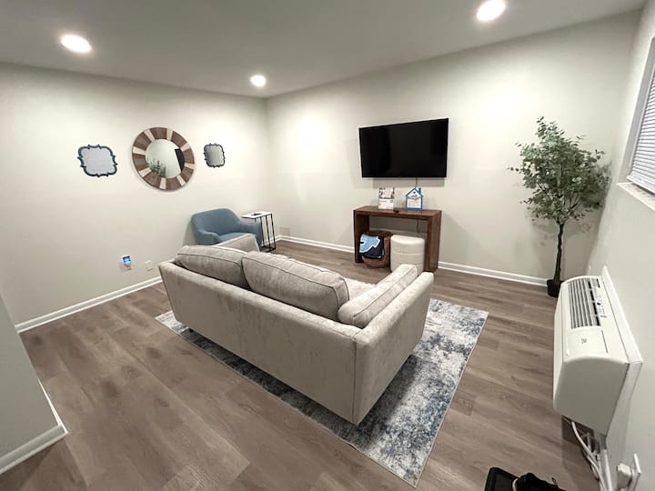 Carolina Comforts Condo - Chapel Hill, NC