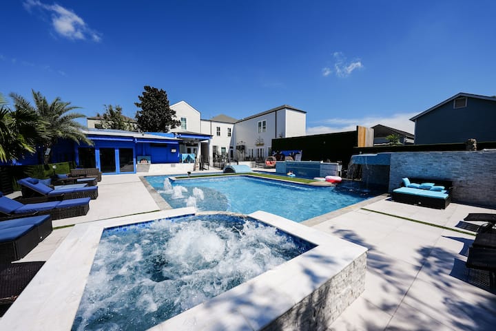 Walk To Bourbon Dream Mansion Dream Location. Pool - Tulane University,New Orleans