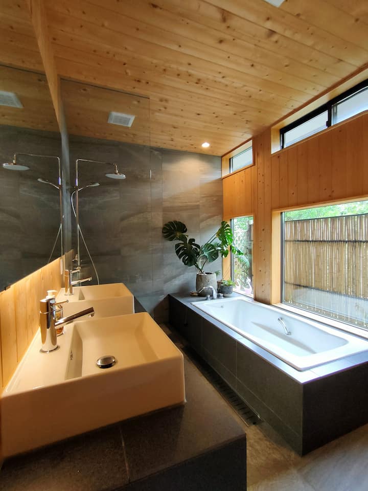 Villa Eden-japanese Tradition Meets French Comfort - Minamibōsō