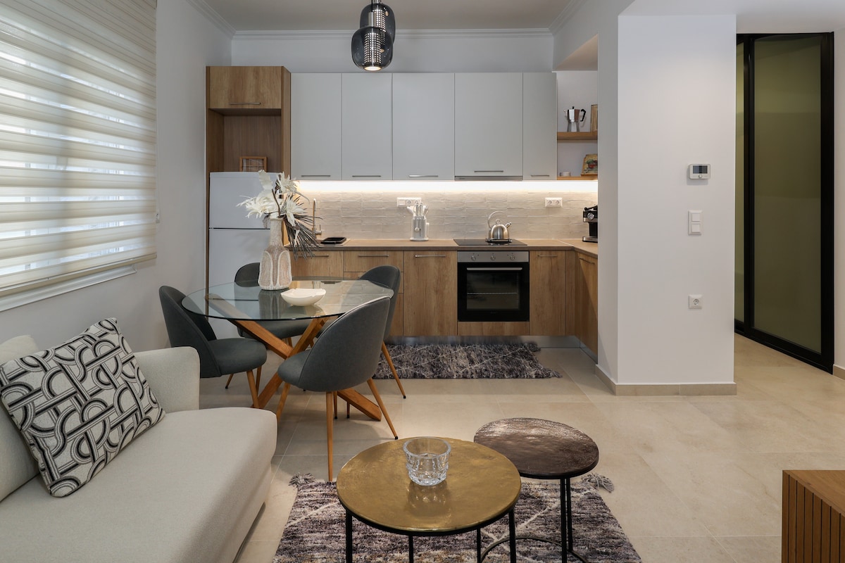 Fili's Central Spot A - Flats for Rent in Volos, Greece - Airbnb