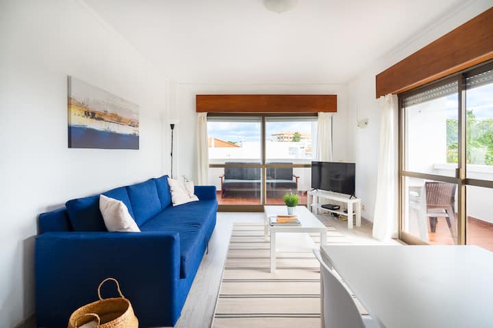 Large 1 Bed With Pool & Parking Vilamoura - Quarteira