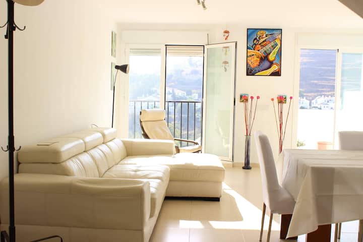 Luxury Oceanfront Penthouse - Benalmádena