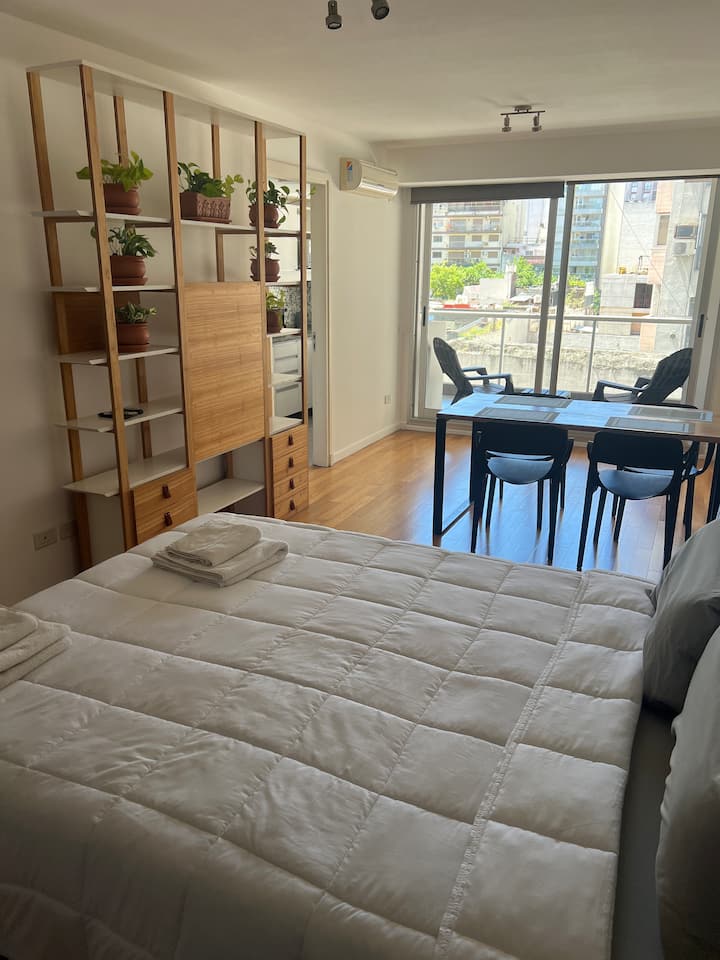 Luminoso Y Confortable A Pasos De Don Julio - Buenos Aires