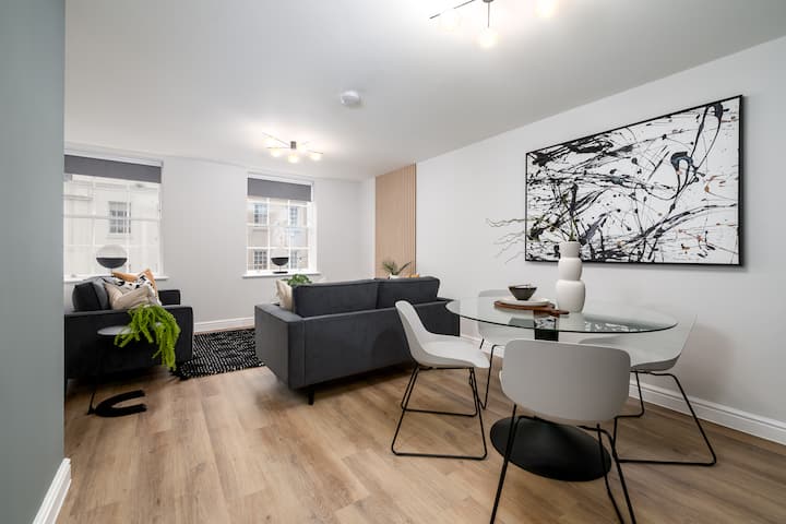 62 Park Street - 2 Bedroom With Ensuites - Bristol