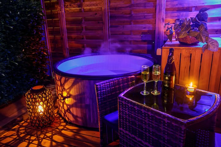 Attico Con Jacuzzi Malachite Colazione Inclusa - Anguillara Sabazia