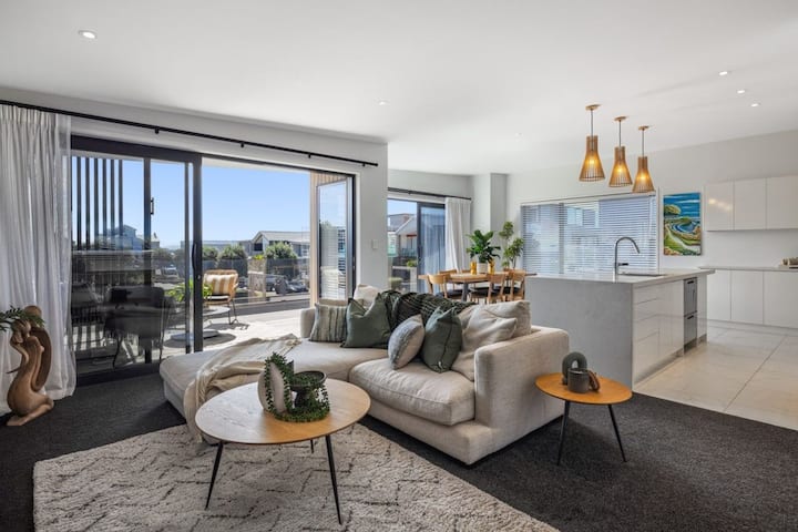 Exclusive & Beachside - Mount Maunganui